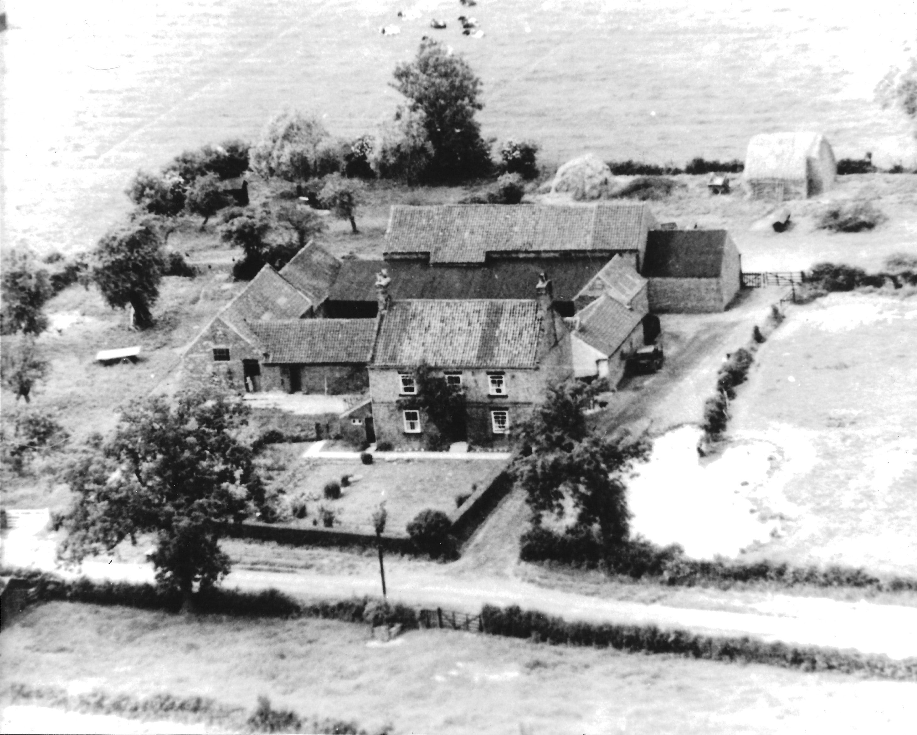 1925 – Rosewood Farm